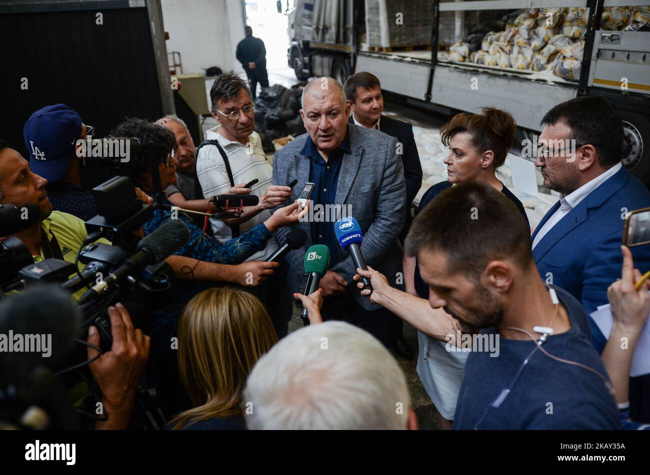 Kapitan andreevo border crossing point hi-res stock photography and ...