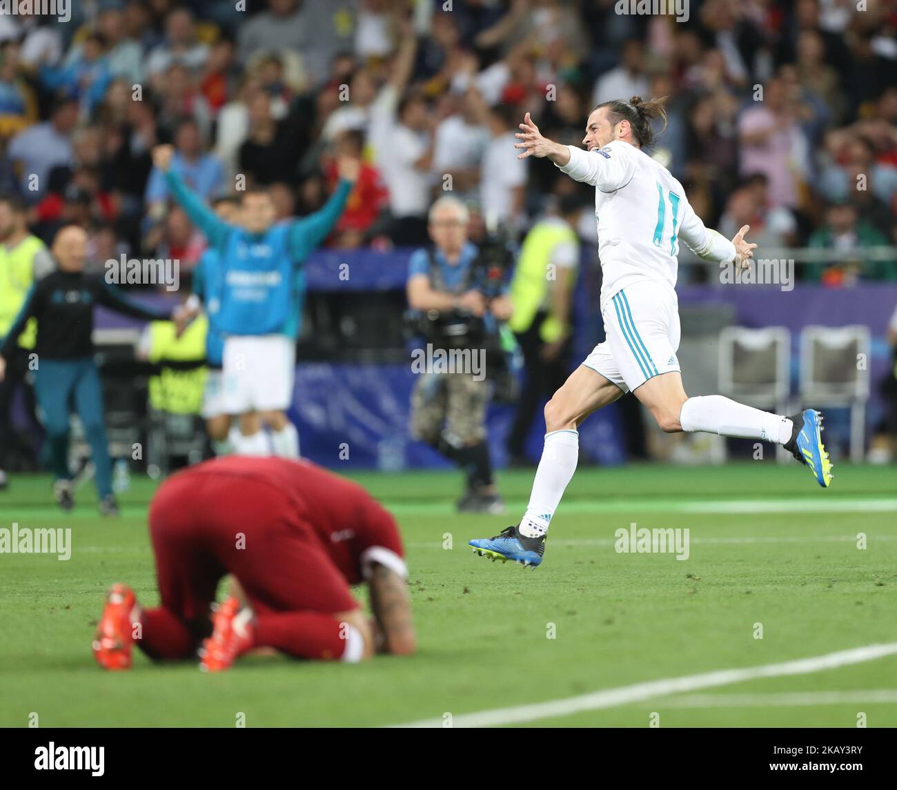 2018 champions league final bale hi-res stock photography and images ...