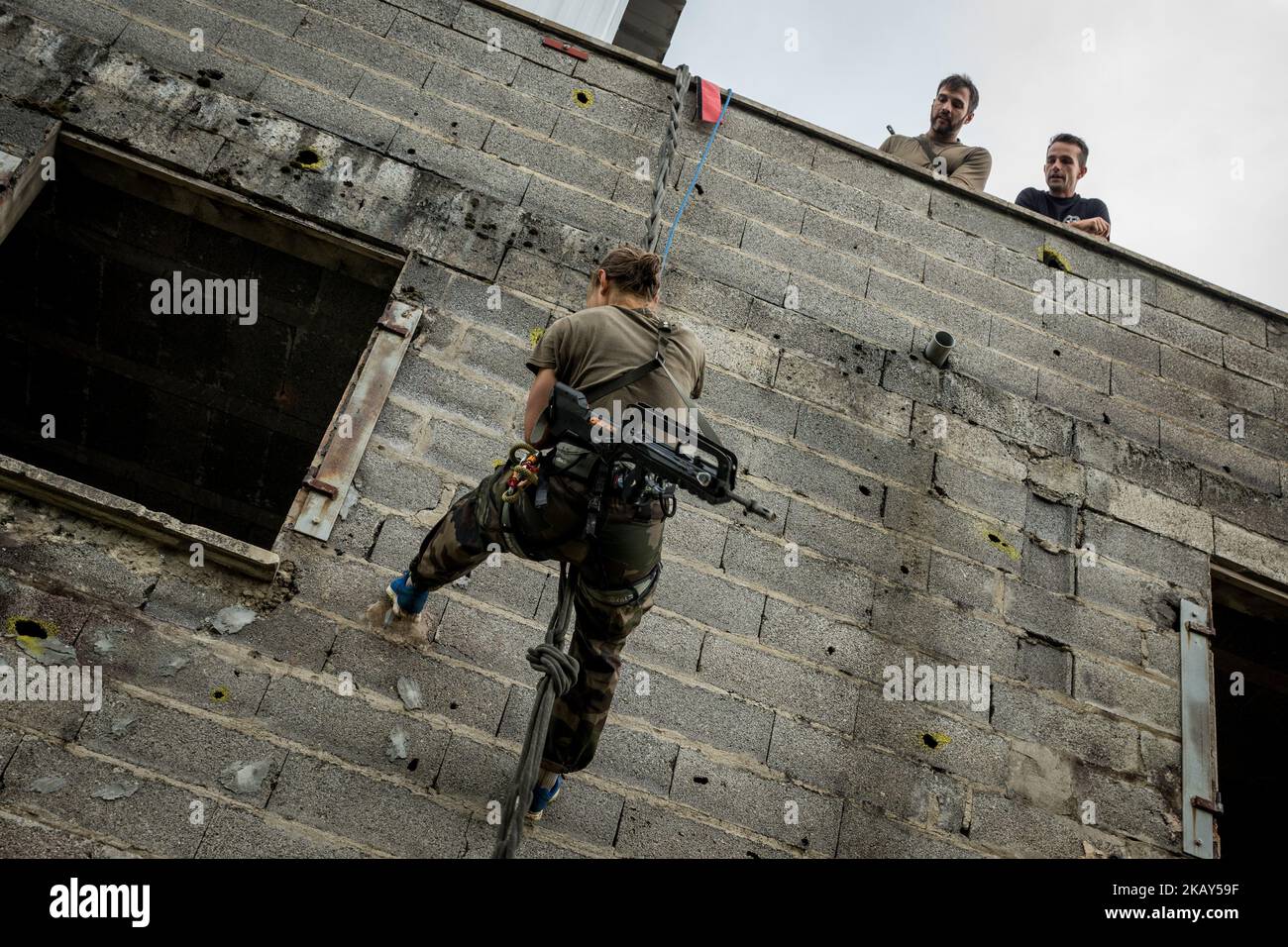 Glock17 hi-res stock photography and images - Alamy