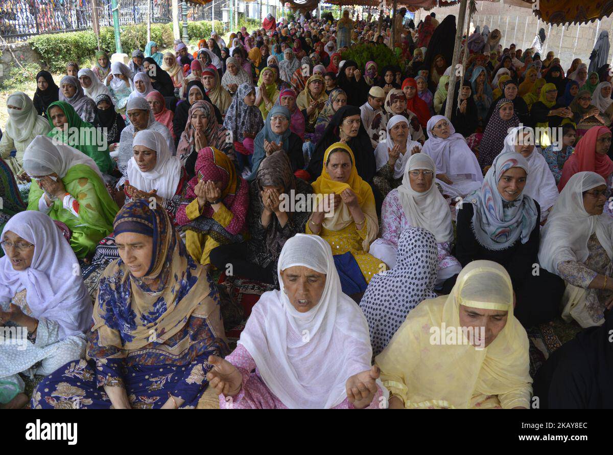 Ramadanr hi-res stock photography and images - Alamy