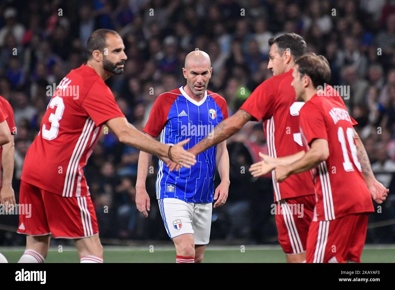 Fifa 98 team celebrate for their first Goal at France 98 : the return ...