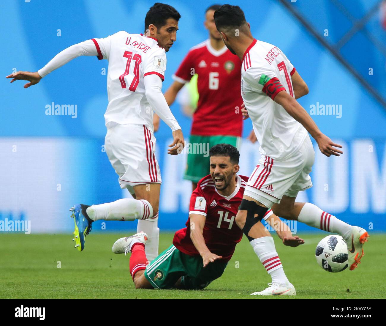 Vahid Amiri (L) and Masoud Shojaei (R) of the Iran national football ...