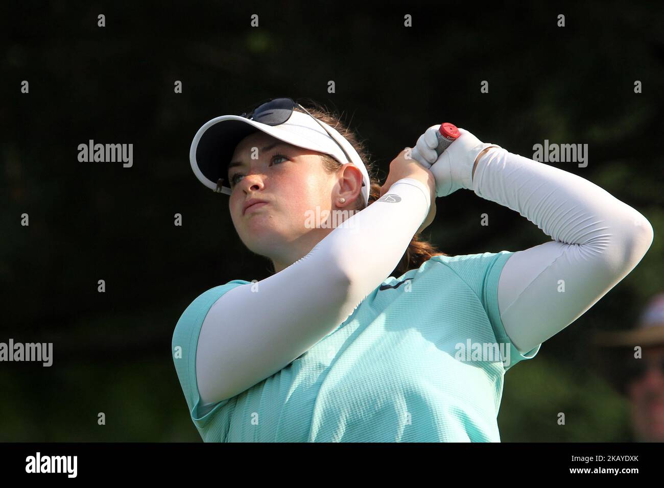 Caroline Inglis of Eugene, Oregon follows her shot from the 2nd tee ...
