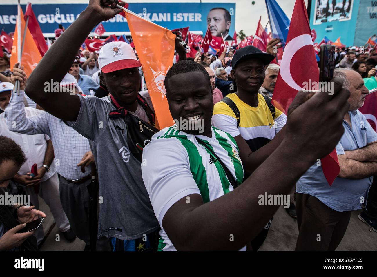 Ak party hi-res stock photography and images - Alamy