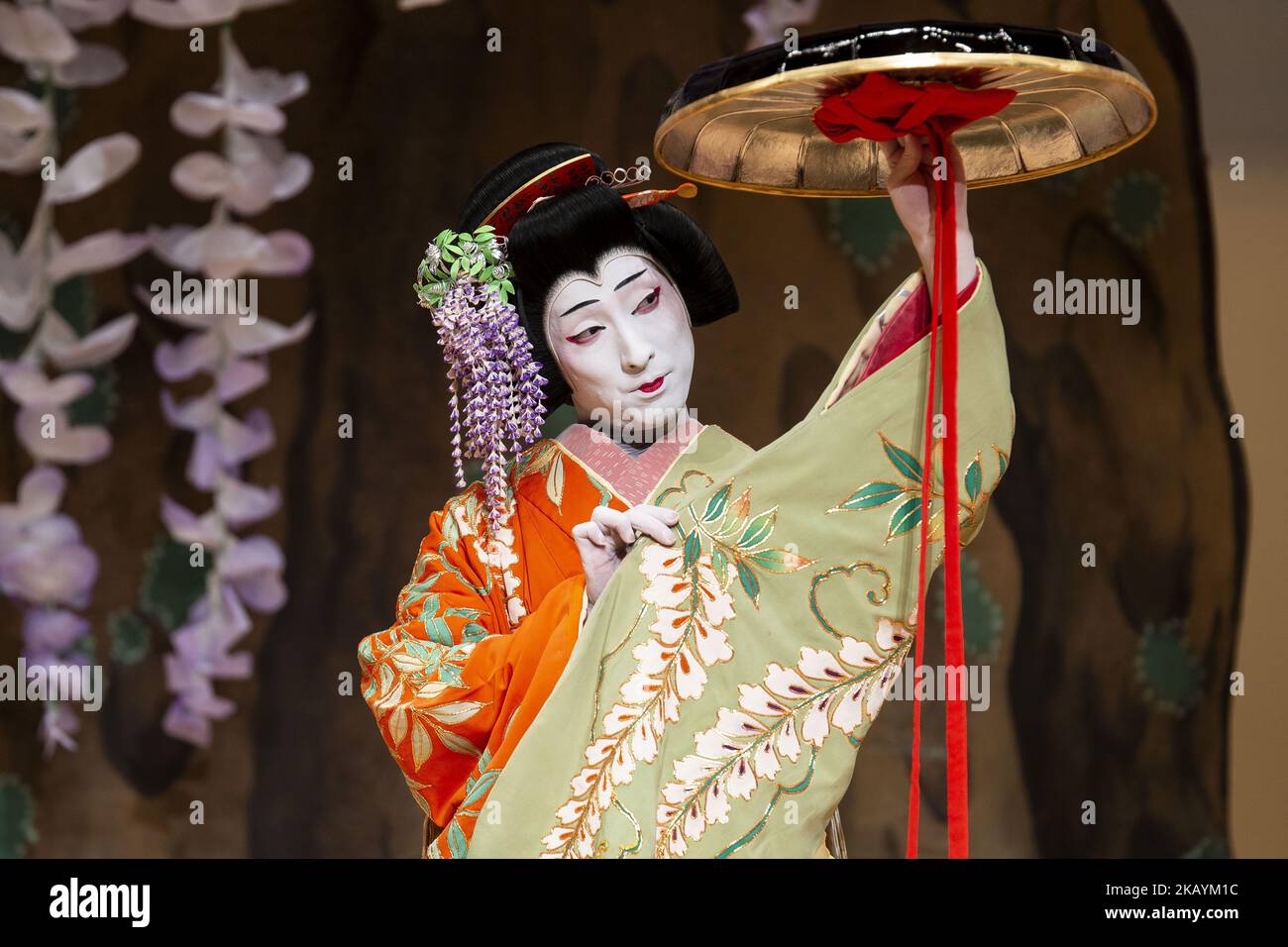 Japanese Kabuki actor Shichinosuke Nakamura of Heisei Nakamura company ...