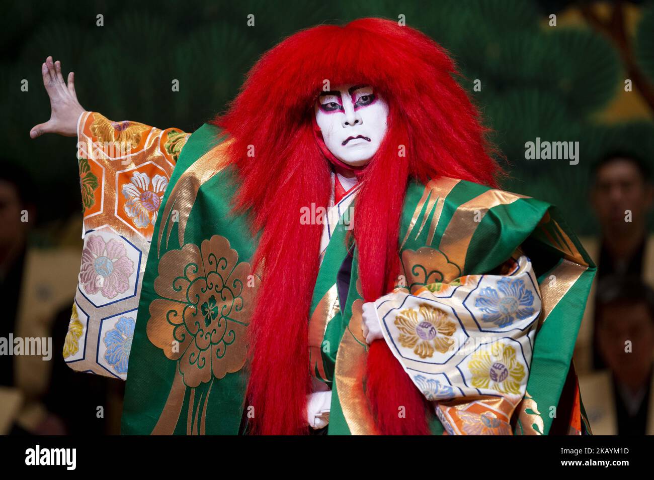Teatro kabuki hi-res stock photography and images - Alamy