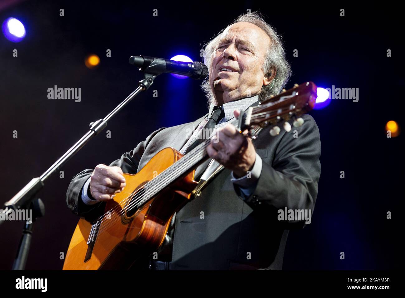 Singer Joan Manuel Serrat in concert during Botanical Nights Festival ...