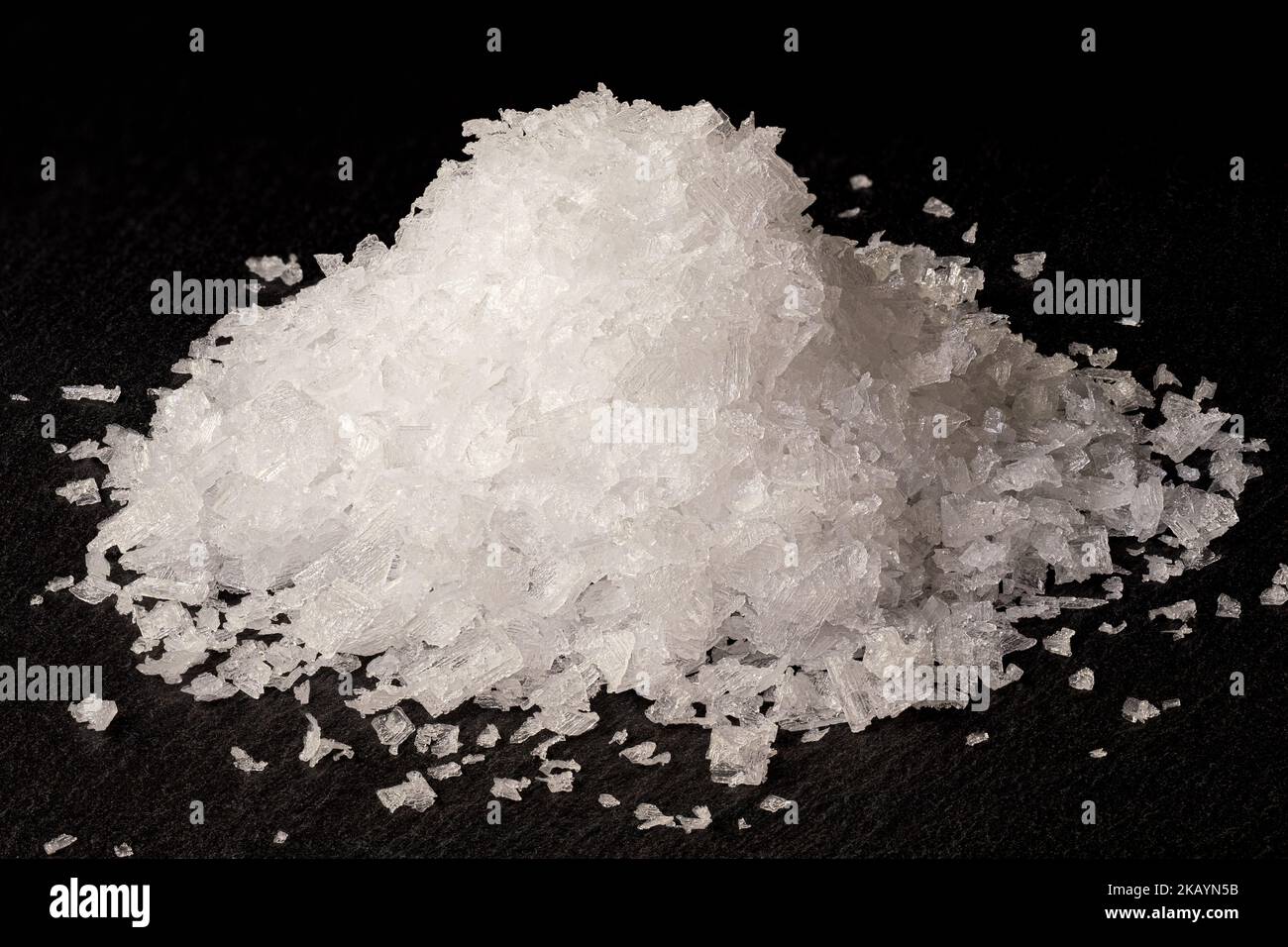 Flakes on black hi-res stock photography and images - Alamy