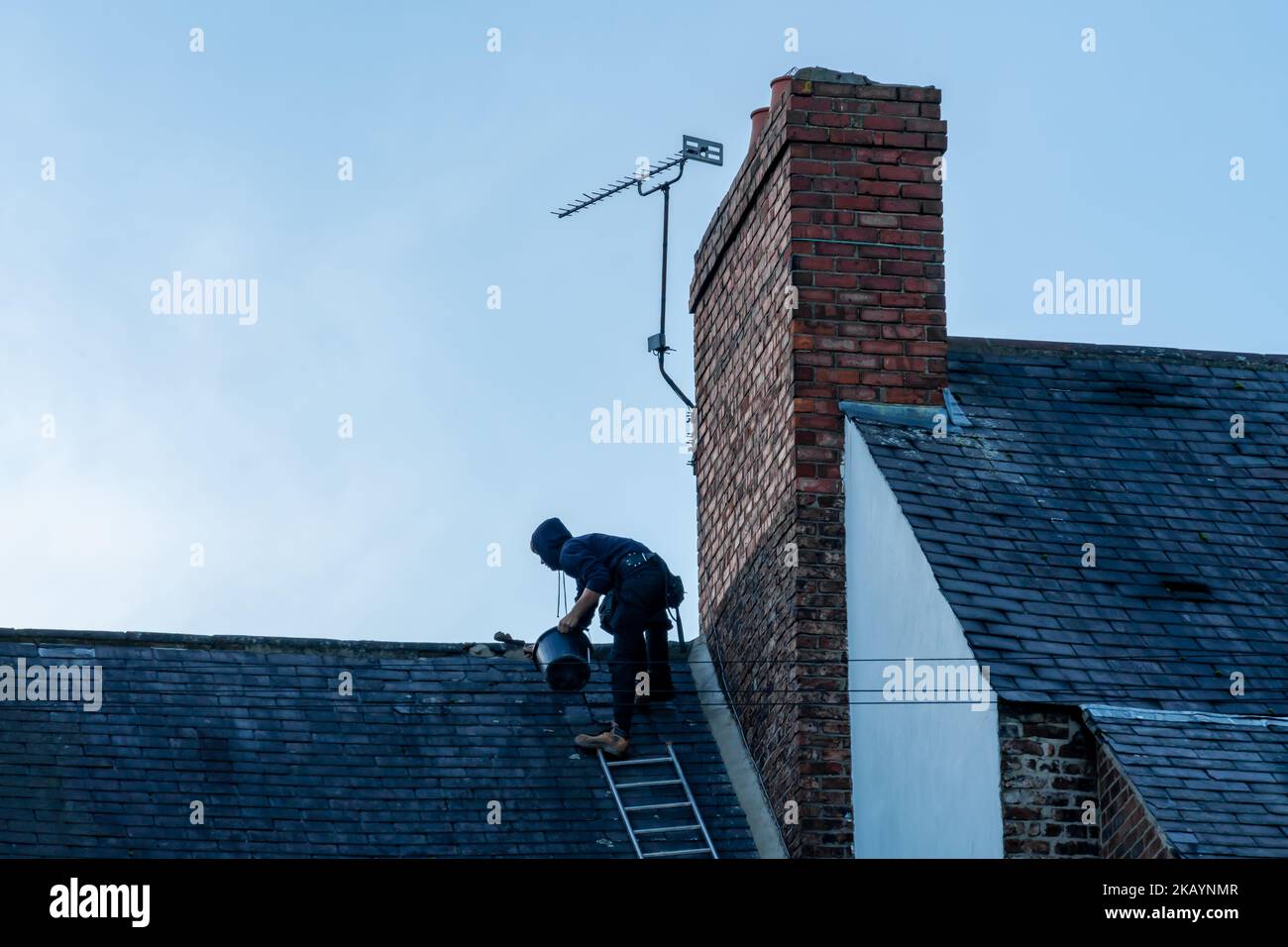 Roofing work hi-res stock photography and images - Alamy