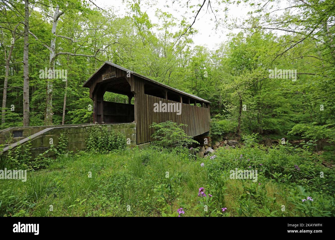 Mill bridge covered bridge hi-res stock photography and images - Alamy