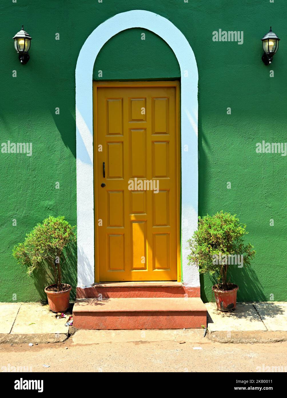 Fontainhas quarters hi-res stock photography and images - Alamy