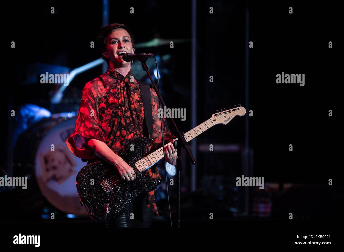 Alanis morissette 9 hi-res stock photography and images - Alamy