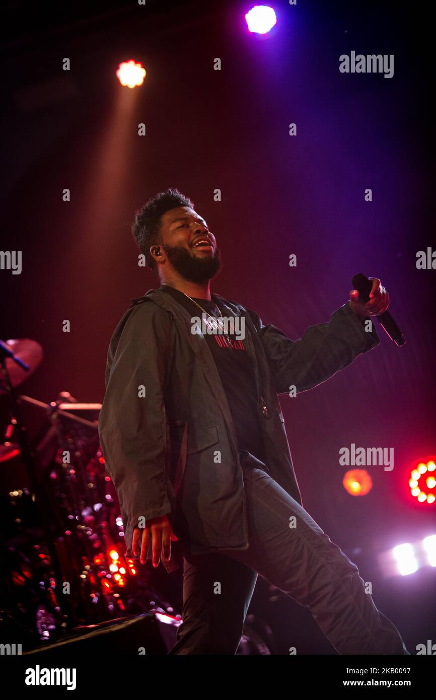 Singin idsok hi-res stock photography and images - Alamy