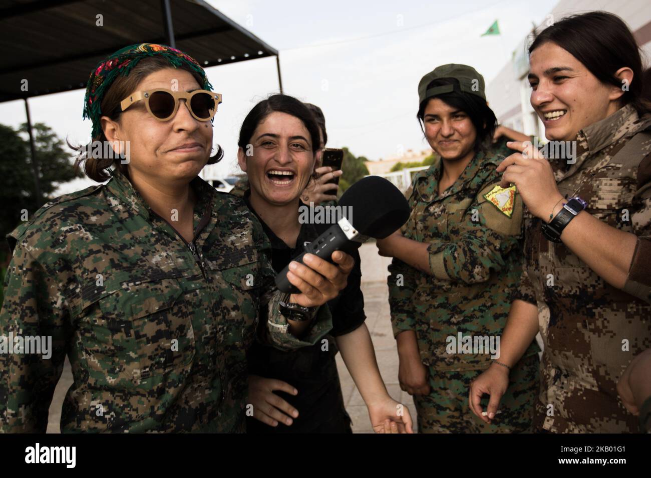 In Hasaka / Syria Kurdish and Arab young women who have joined the YPG are living on a training ...