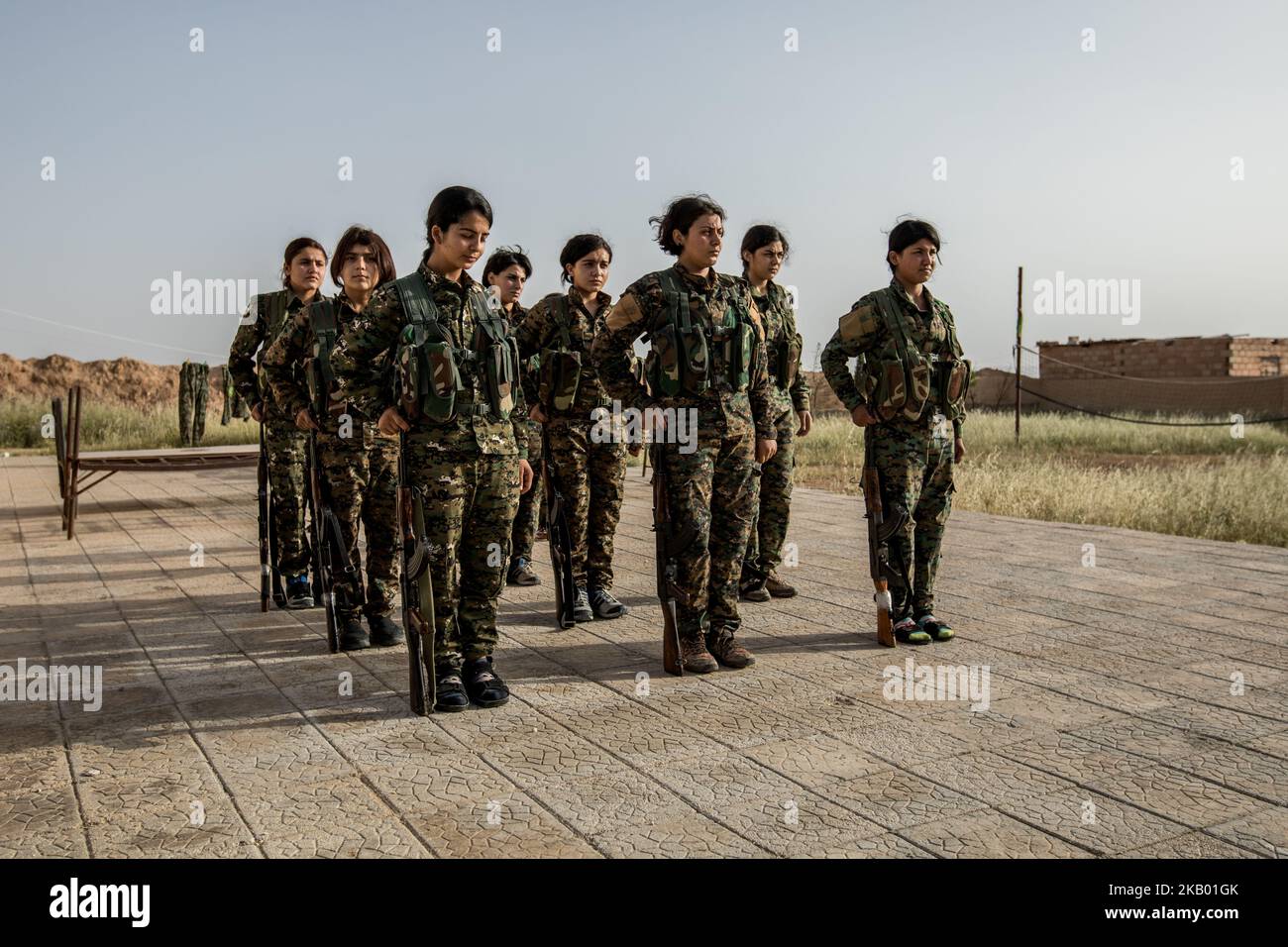 In Hasaka / Syria Kurdish and Arab young women who have joined the YPG are living on a training ...