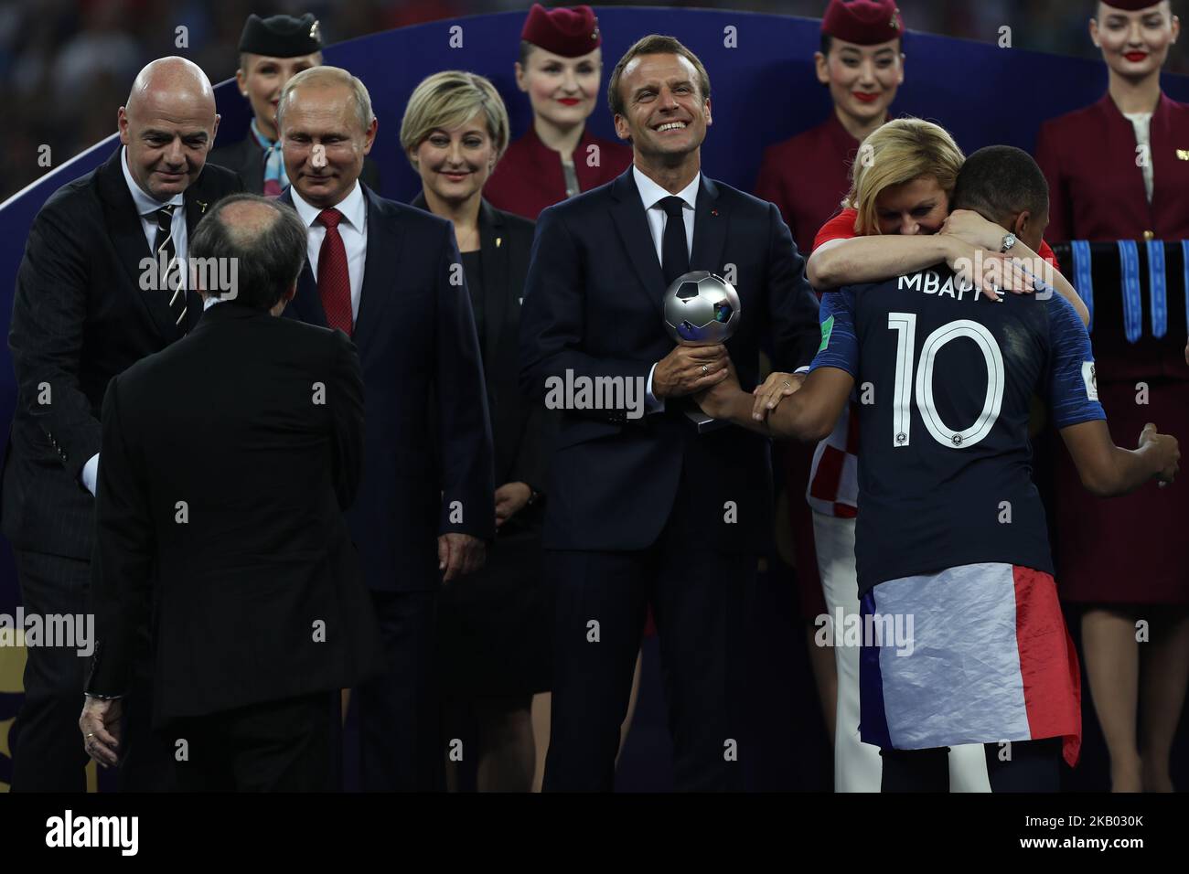 Vladimir Putin, Gianni Infantino, Emmanuel Macron, Kolinda Grabar ...