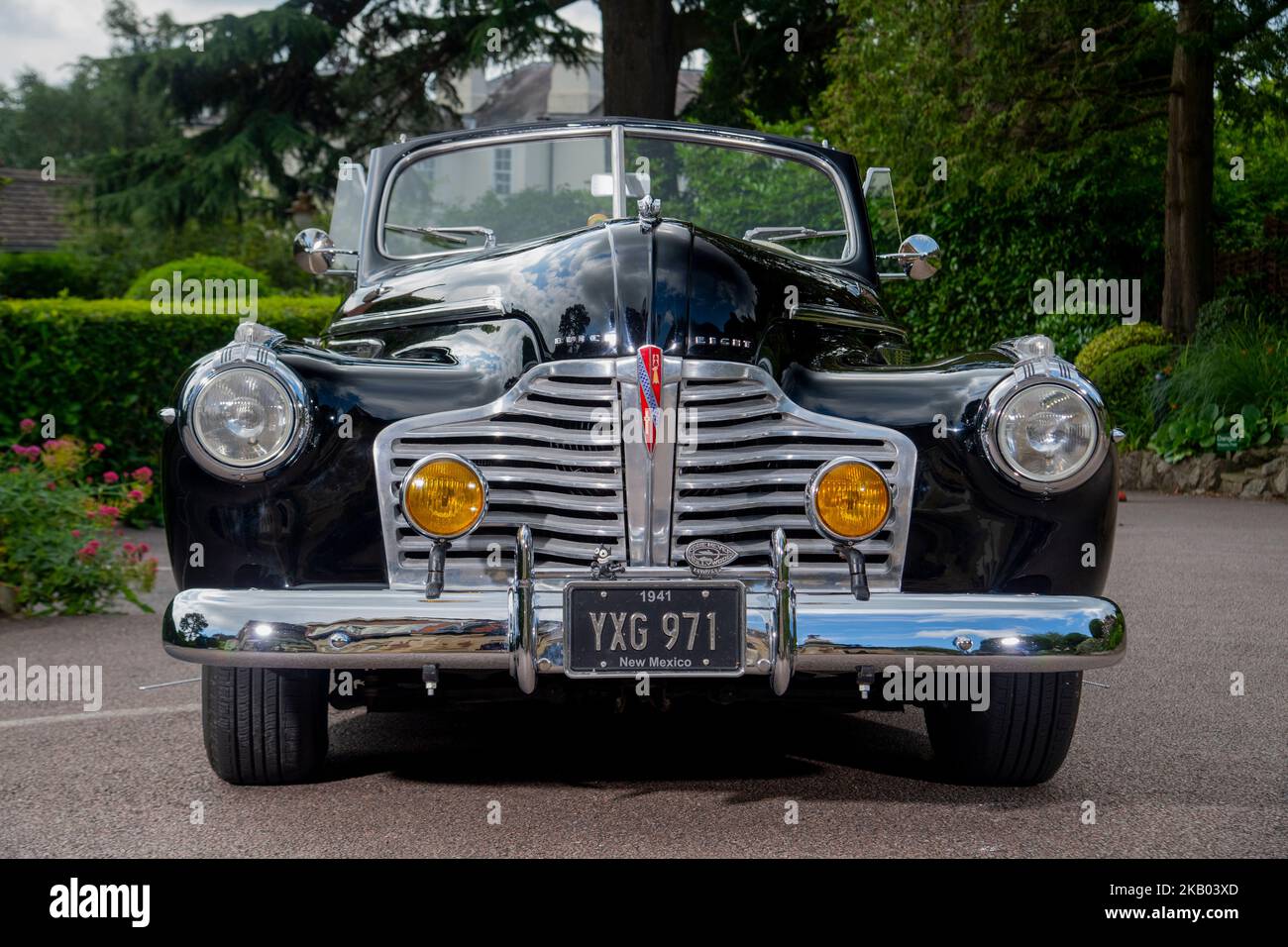 1941 Buick Eight cabriolet classic American convertible Stock Photo - Alamy