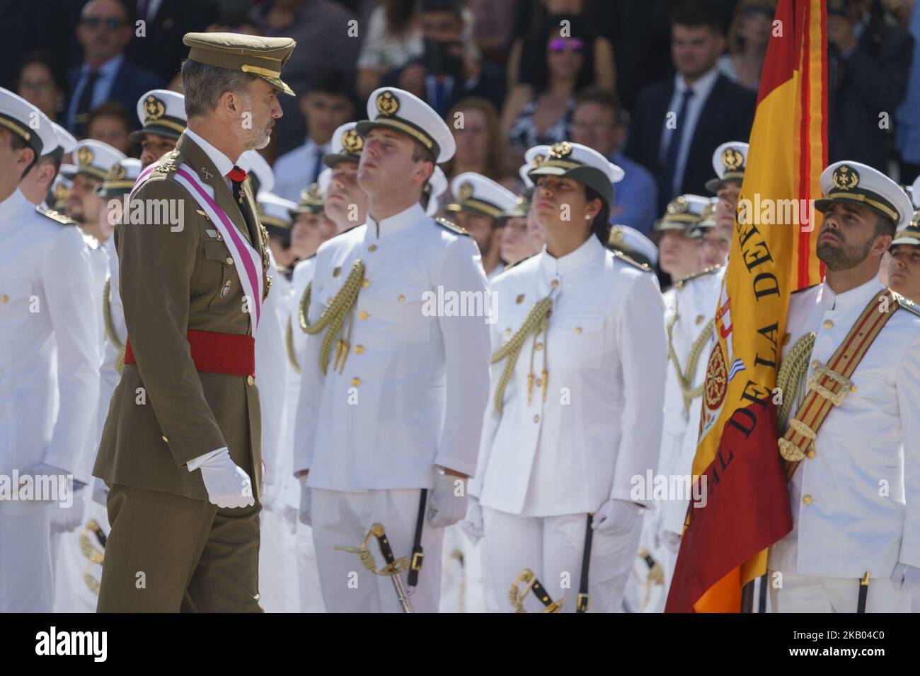 Felipe vi of spain uniform hi-res stock photography and images - Alamy