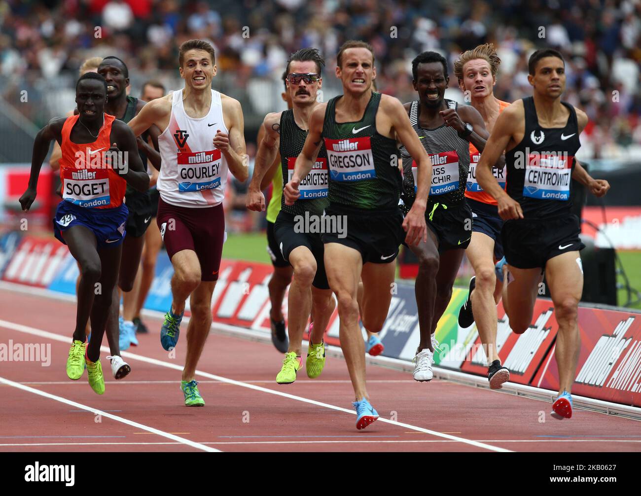 L-R Ryan Gregson of Australia and Matthew Centrowitz of USA Compete in ...