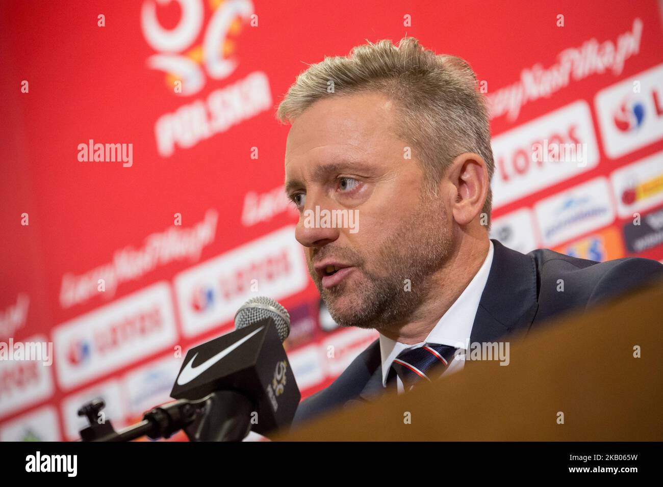 Reprezentacja polski w pilce noznej hi-res stock photography and images ...