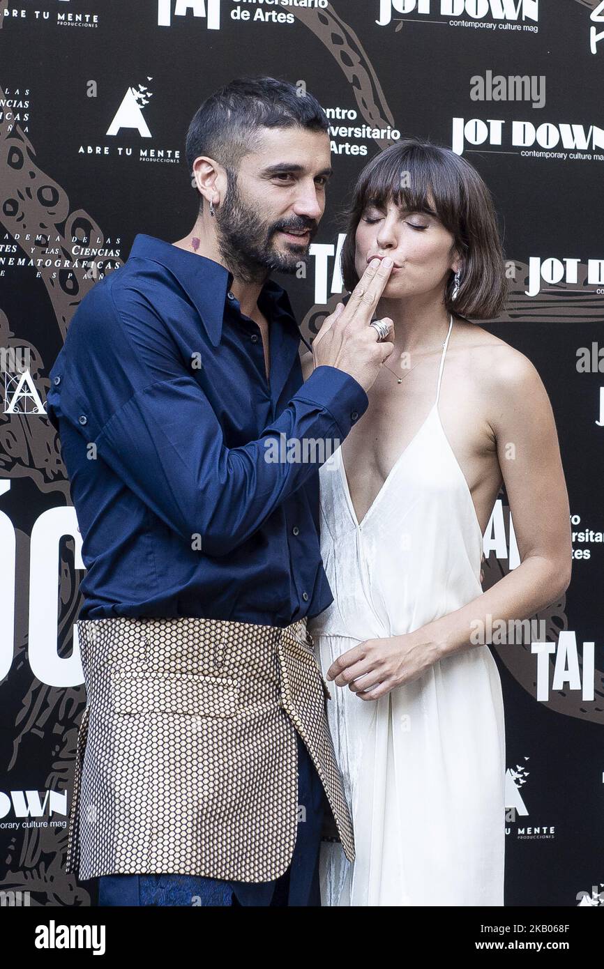 Veronica Echegui Y Alex Garcia