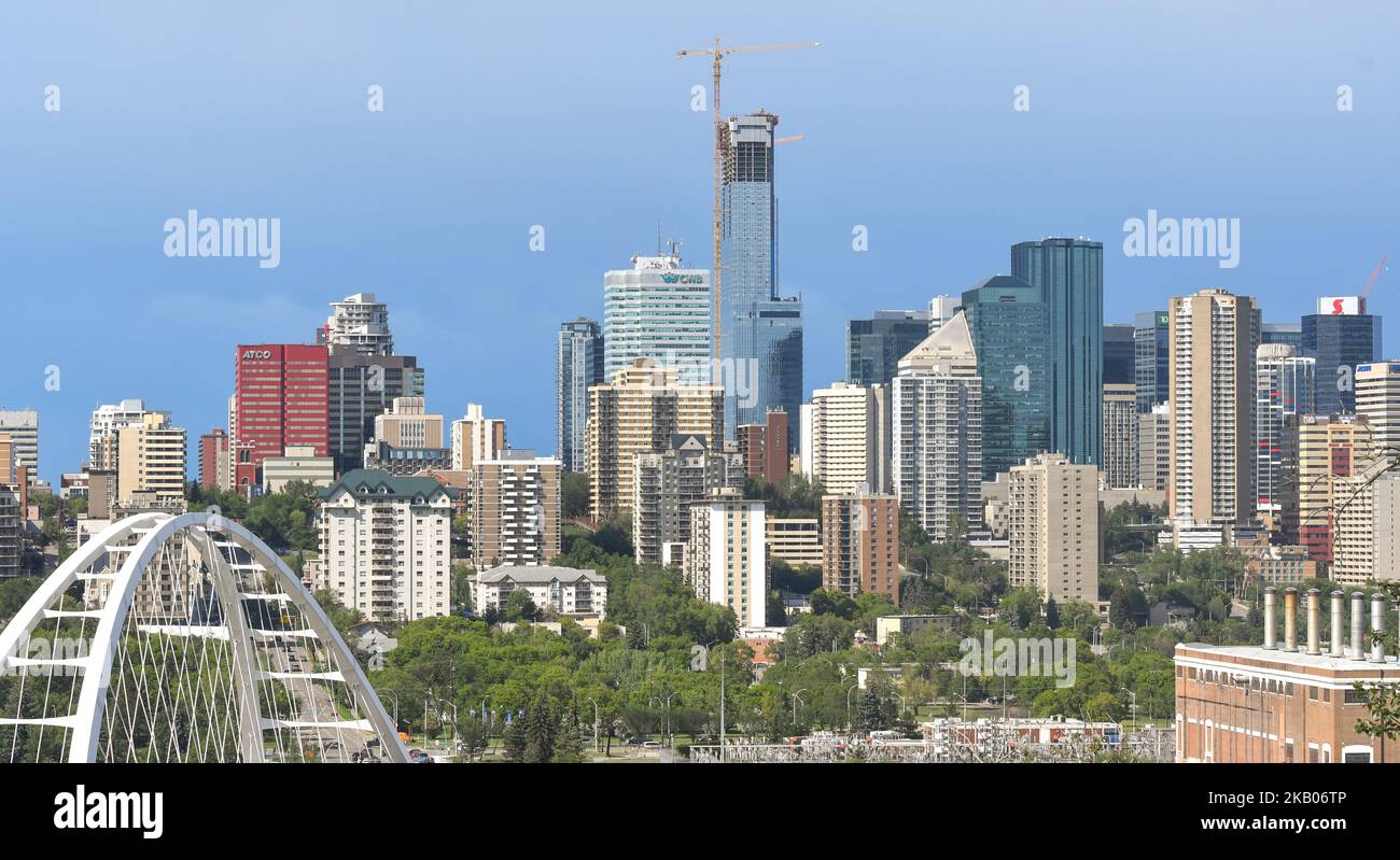 Walterdale bridge construction hi-res stock photography and images - Alamy
