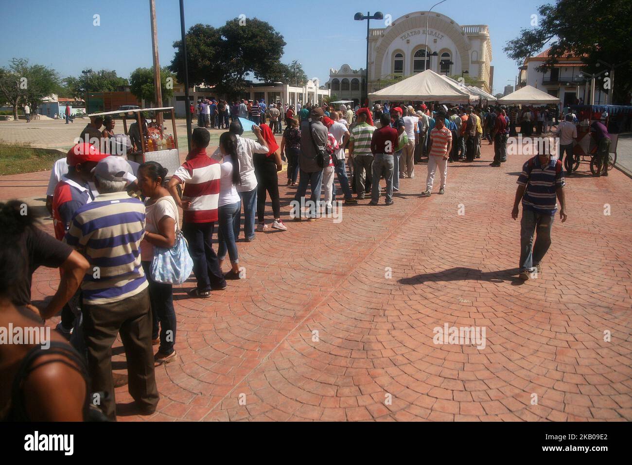 National identity card hi-res stock photography and images - Alamy