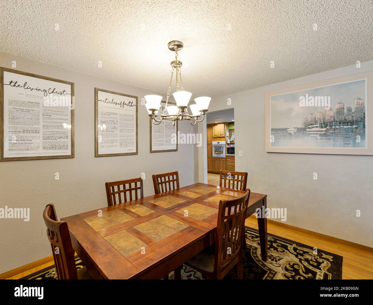Modern residential dining room interior Stock Photo - Alamy