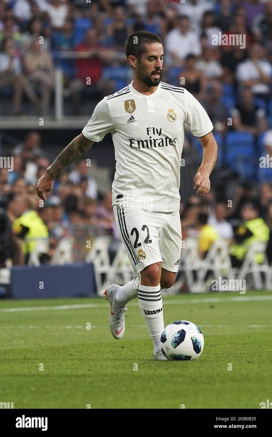 Isco of Real Madrid in action during the Trofeo Santiago Bernabeu match ...