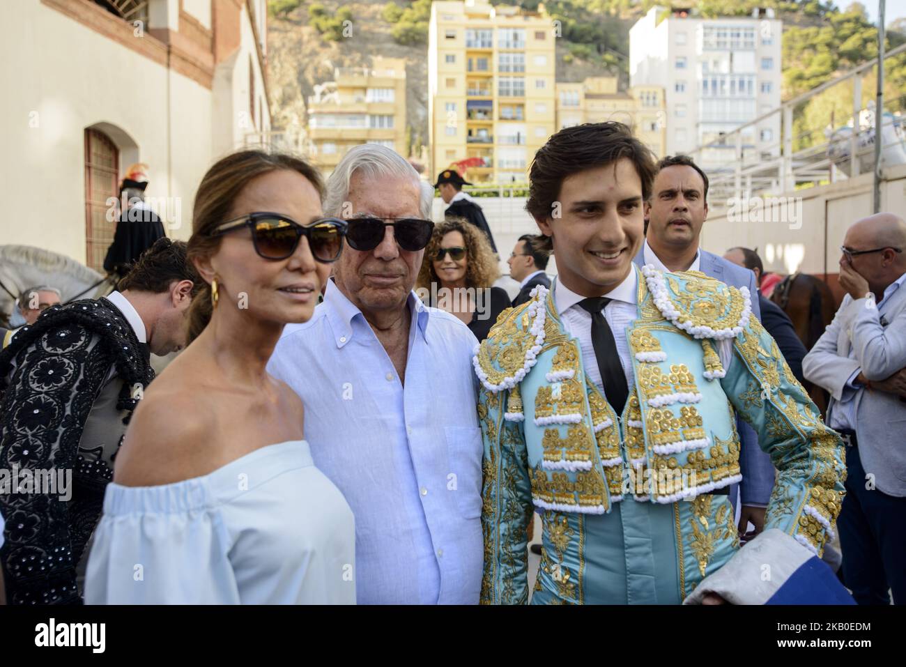 Bullfighter Roce Rey with Isabel Preysler and Mario Vargas Llosa at the ...