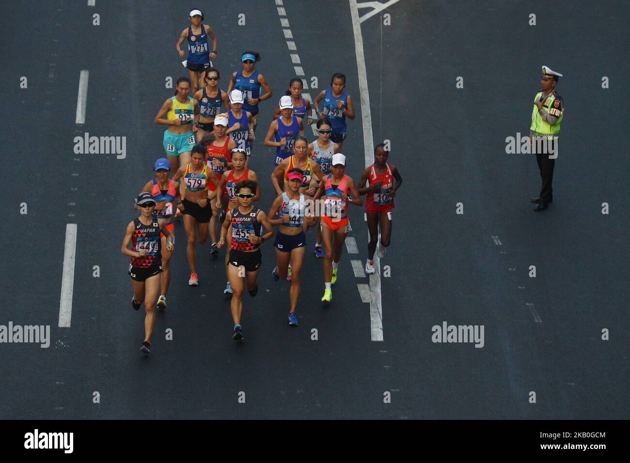 Asian games 2018 women's marathon hi-res stock photography and images ...