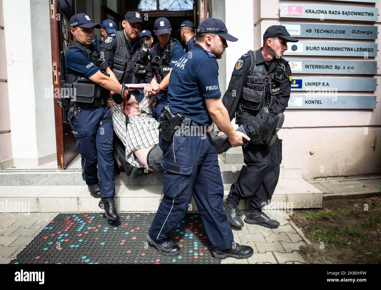 Group of police meeting in room hi-res stock photography and images - Alamy
