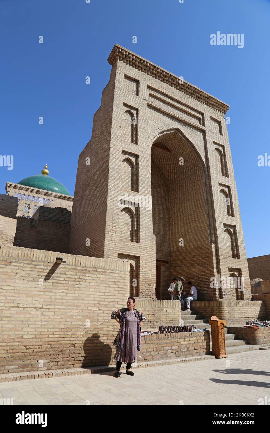 Pahlavan Mahmoud Mausoleum (aka Palvan Pir), Ichan Kala (Inner Fortress ...