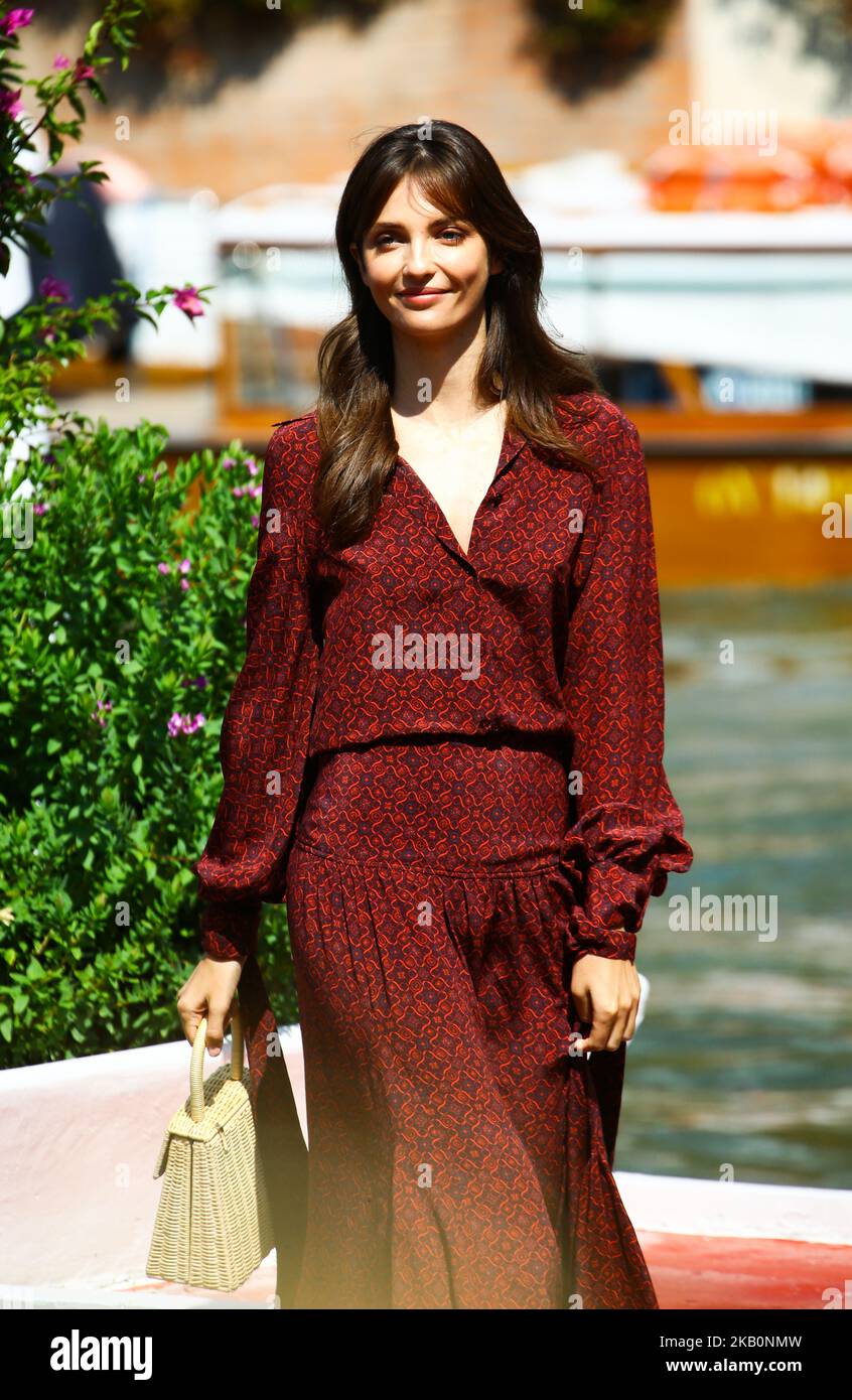 Annabelle belmondo venezia hi-res stock photography and images - Alamy