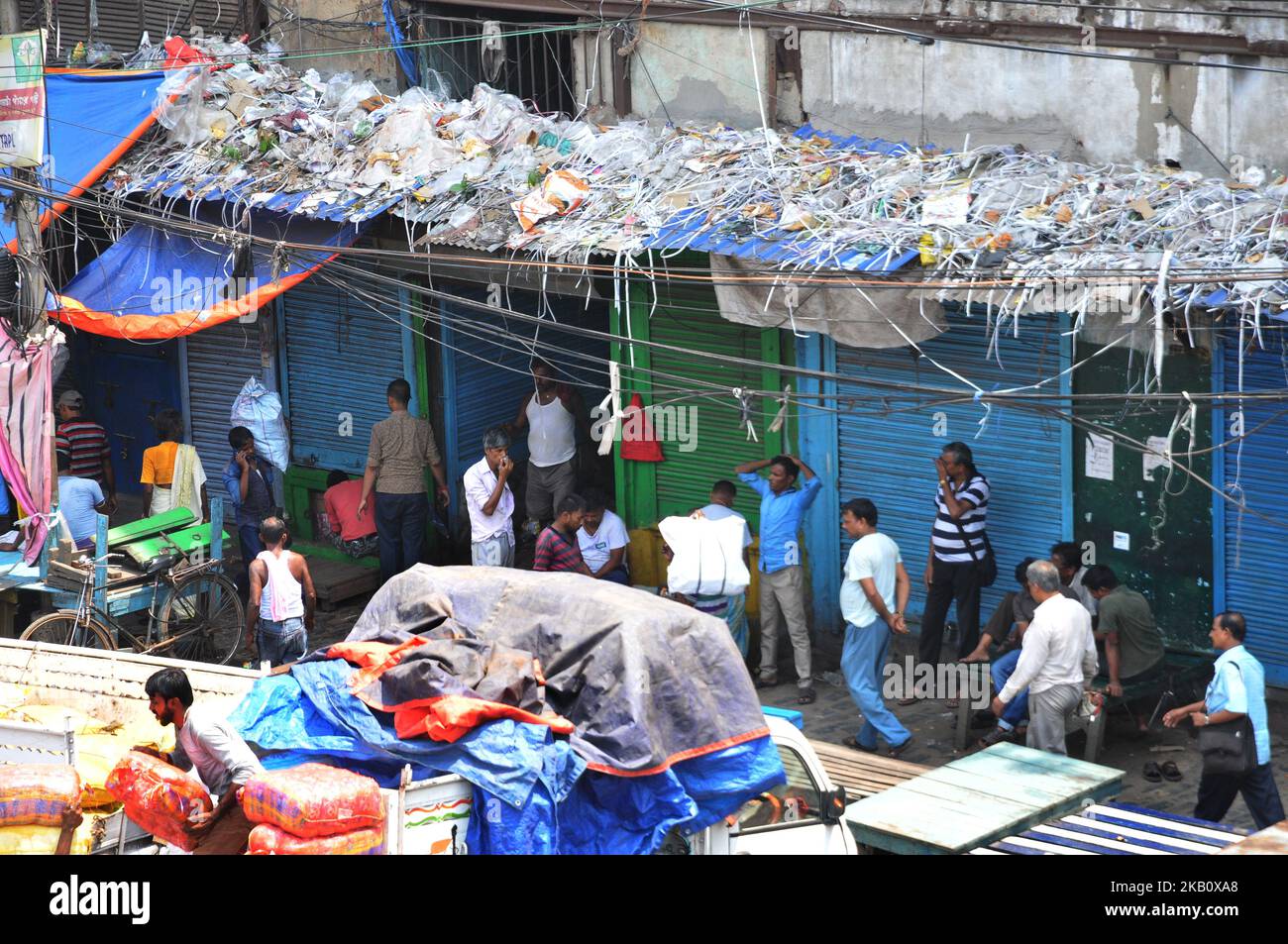 Shops closed during protests hi-res stock photography and images - Alamy