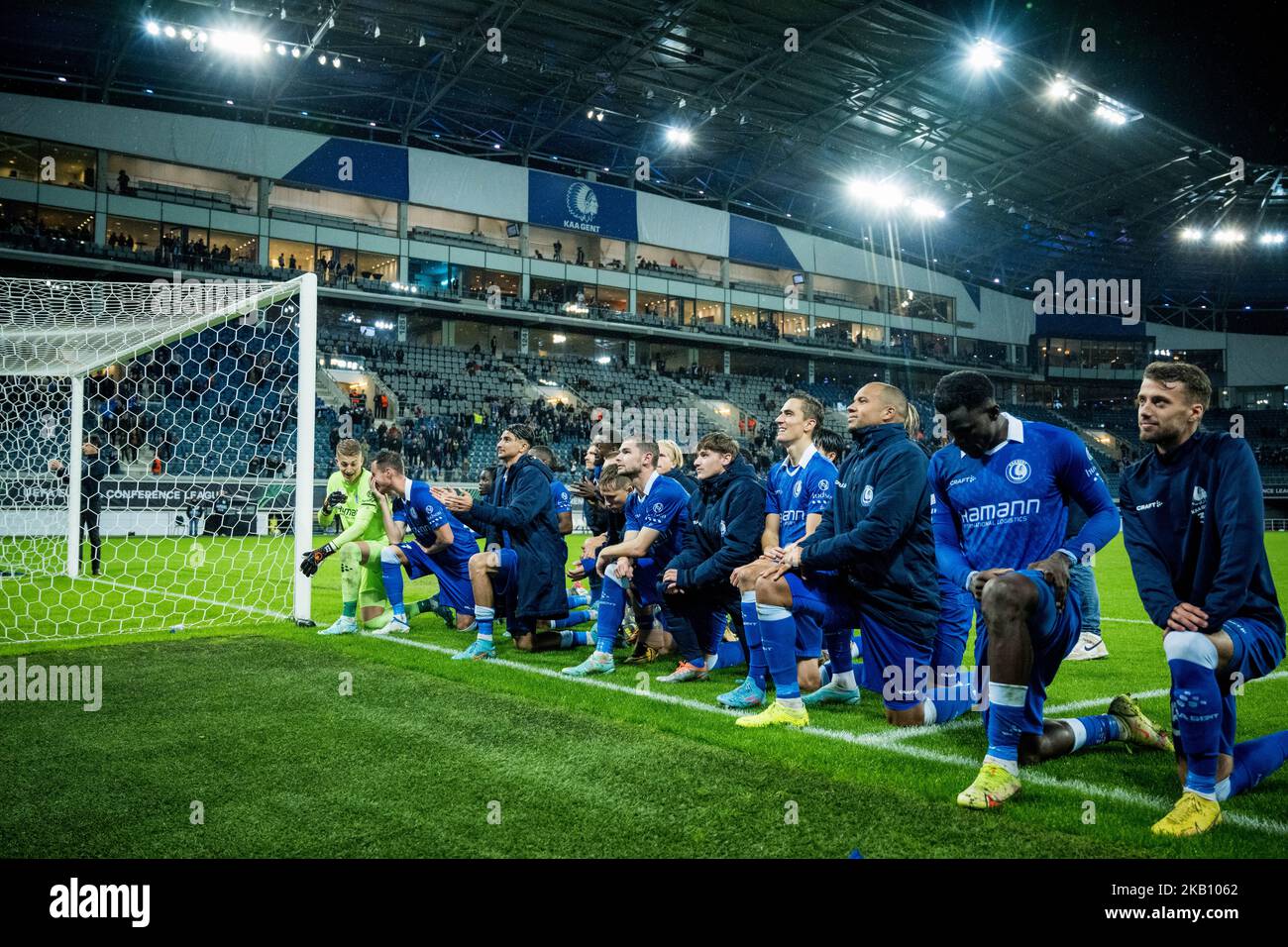 Molde fk gent hi-res stock photography and images - Alamy