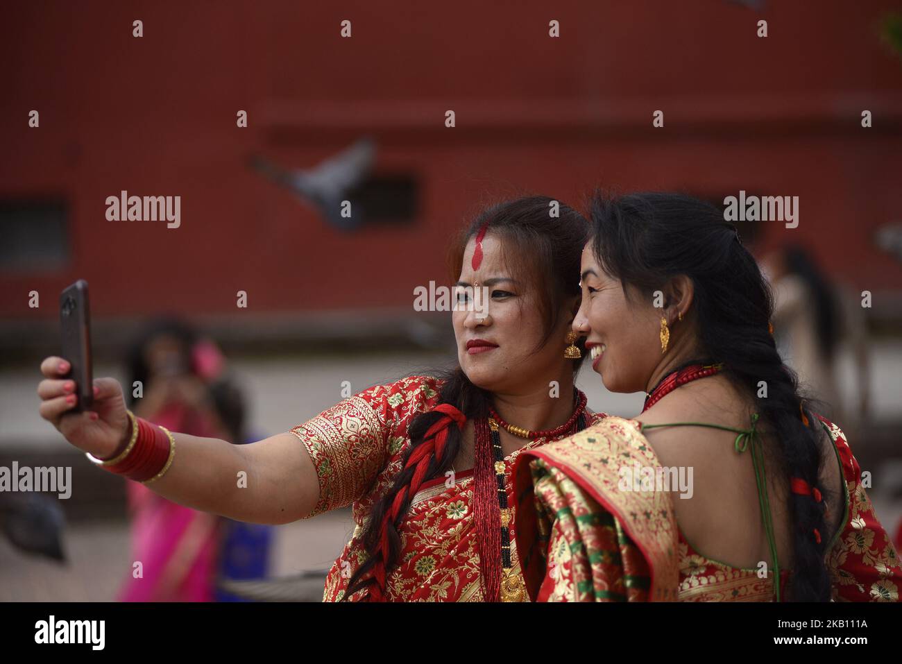 Woman three husbands nepal hi-res stock photography and images - Alamy