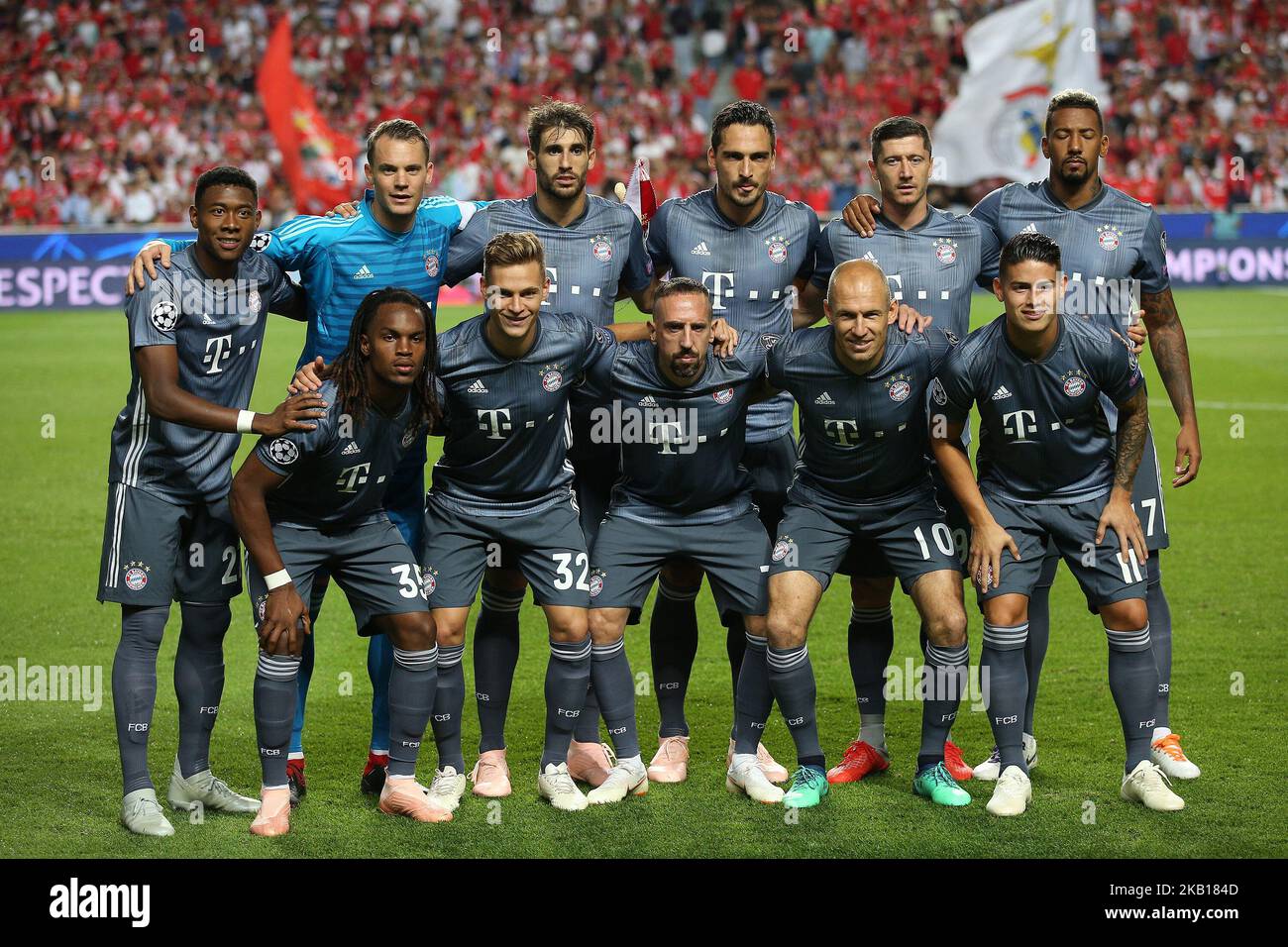 Line up team hi-res stock photography and images - Alamy