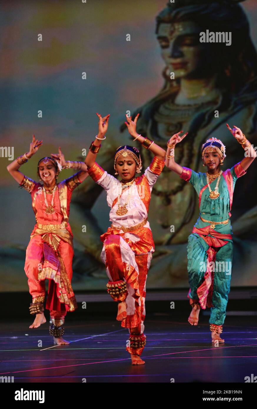 Students from the Nritya Kala Mandir School of Indian Classical Dance ...