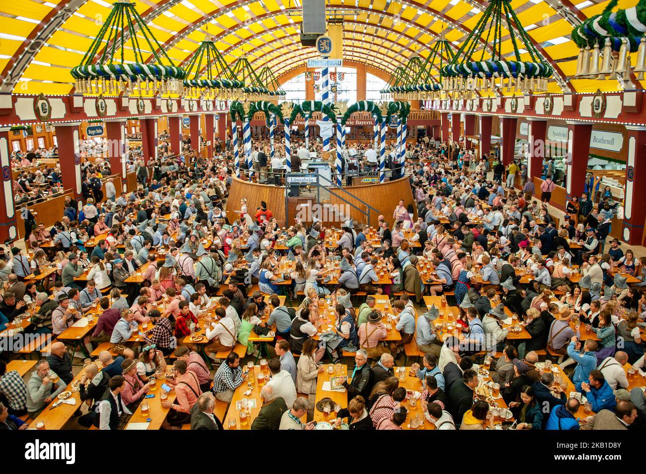 September 24th, Munich. After a very busy weekend at the Oktoberfest ...