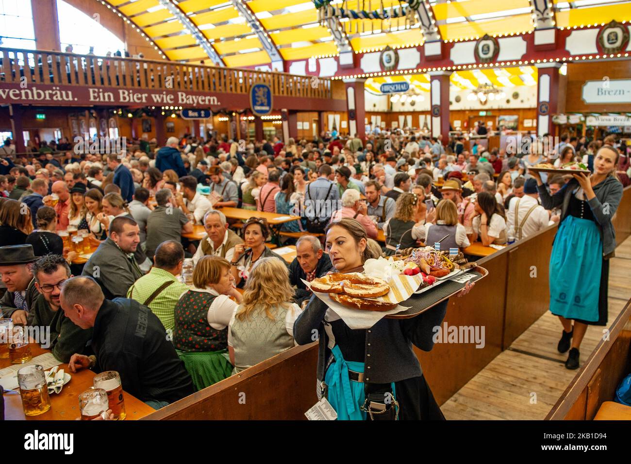 September 24th, Munich. After a very busy weekend at the Oktoberfest ...
