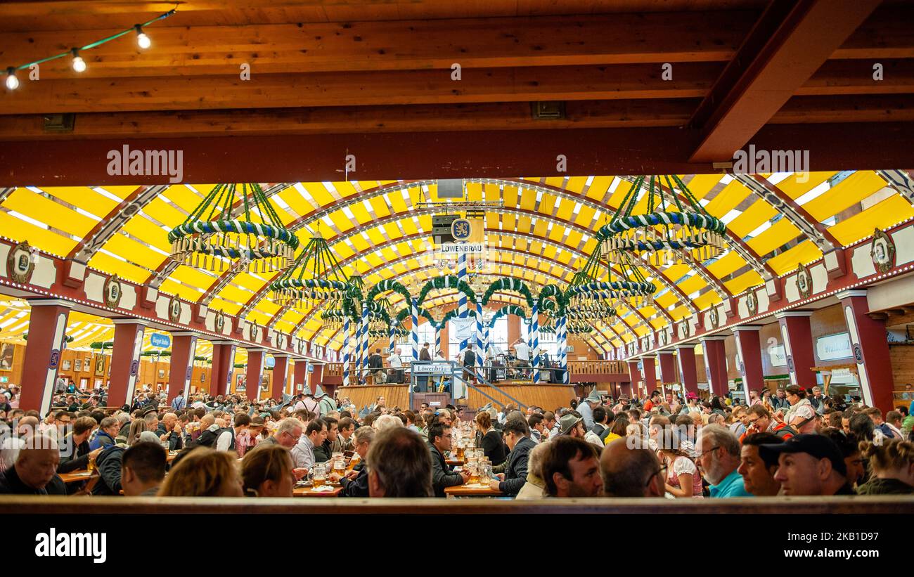 September 24th, Munich. After a very busy weekend at the Oktoberfest ...