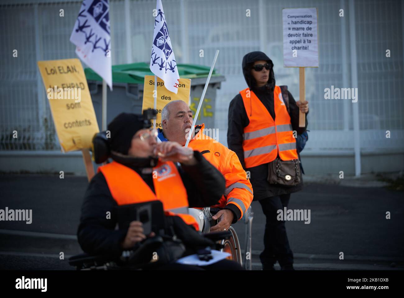 Wheelchair blockade hi-res stock photography and images - Alamy