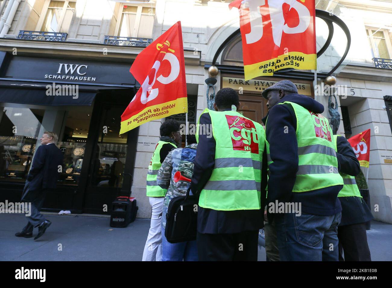 Park hyatt hotel in paris hi-res stock photography and images - Alamy
