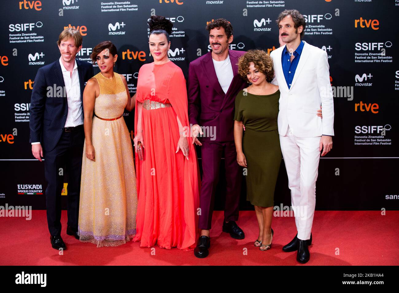 (L-R) Ken Appledorn, Inma Cuesta, Debi Mazar, Paco Leon, Anna R. Costa ...