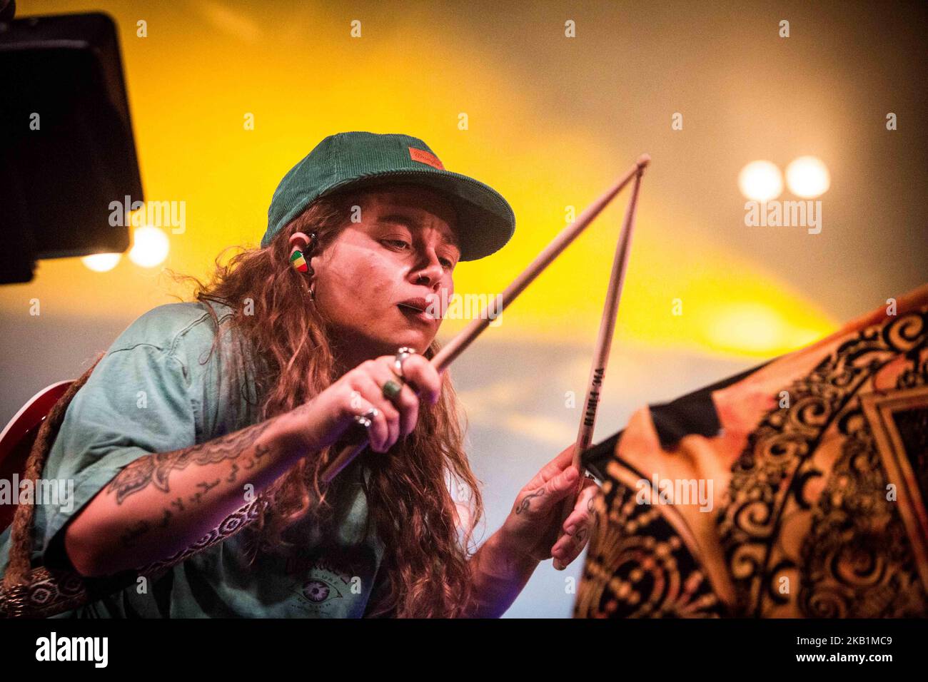 Tash sultana on stage hi-res stock photography and images - Alamy