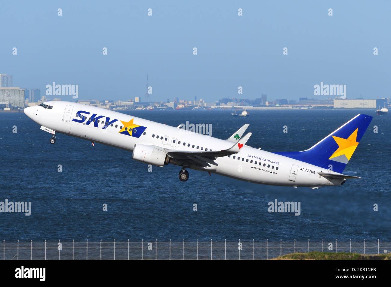 Tokyo, Japan - April 18, 2021: Skymark Airlines Boeing B737-800 (JA73NM ...