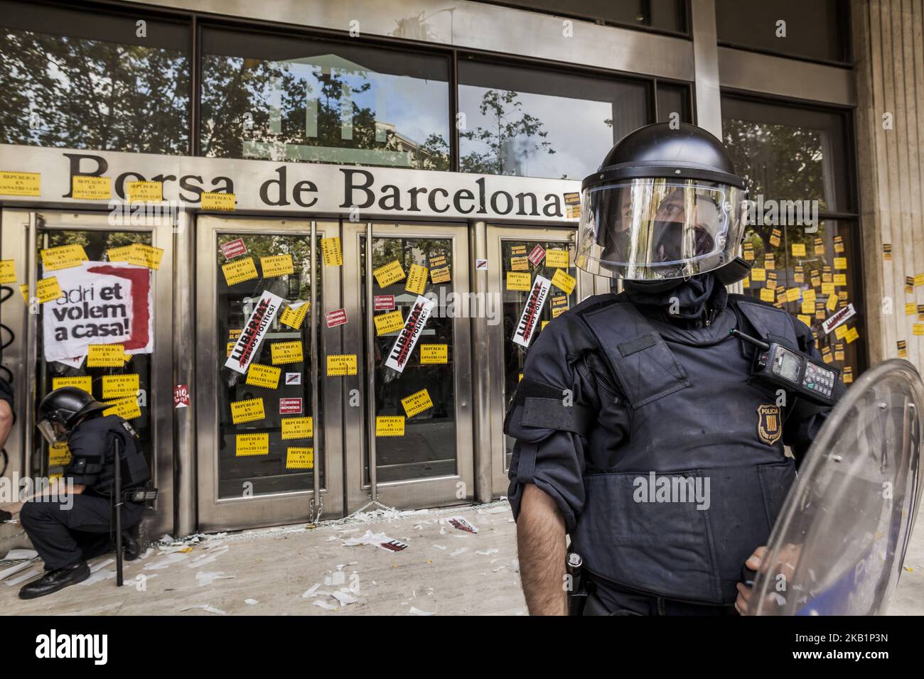 Riot gates hi-res stock photography and images - Alamy