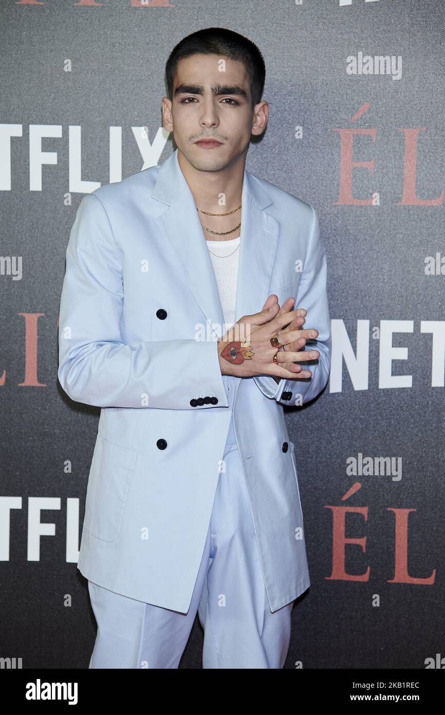 Omar Ayuso Mina El Hammani attend the 'Elite' premiere photocall at ...