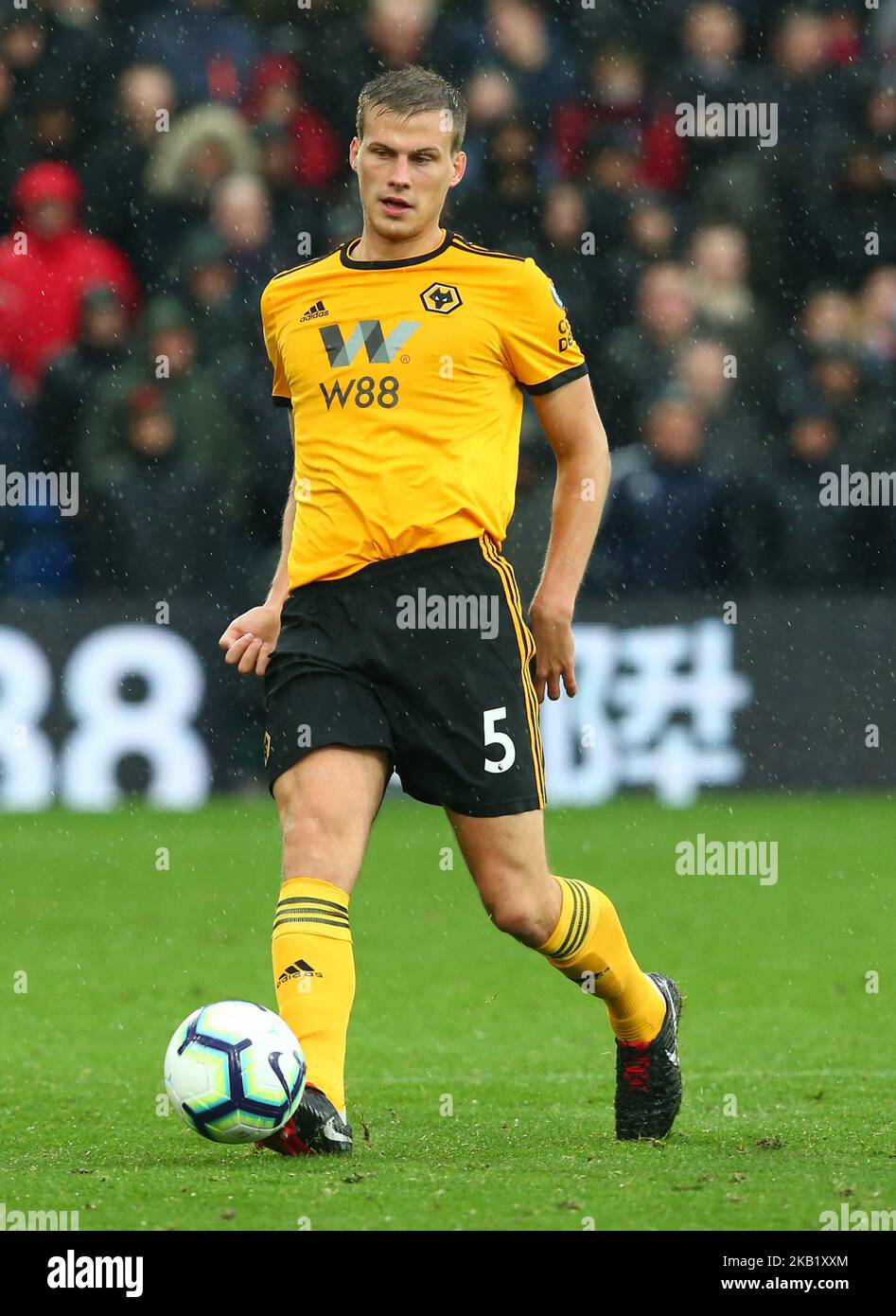 Wolverhampton Wanderers' Ryan Bennett during Premier League between ...